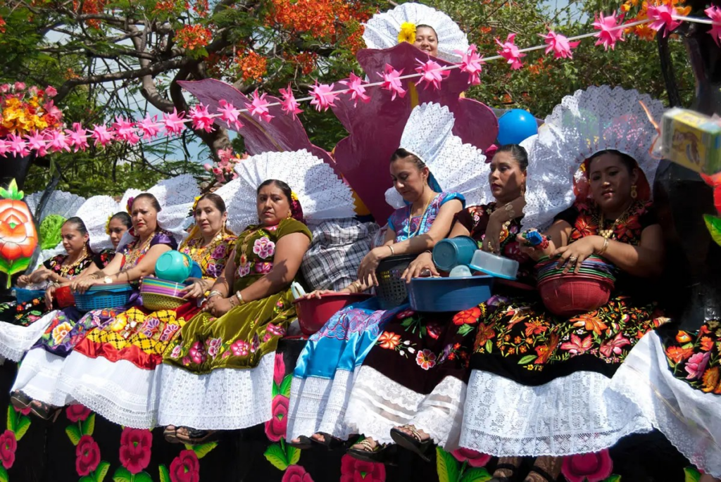 Zapotec population: identity, work and migration that strengthen the ...
